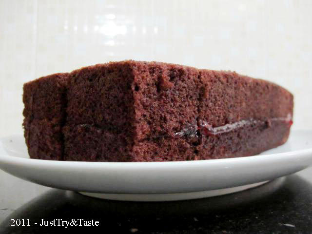 Resep Cake Coklat Kukus Lapis Selai Strawberry | Just Try & Taste