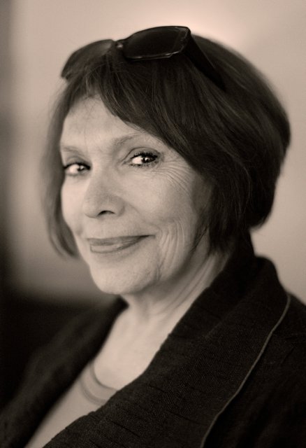 FRENCH SINGERS: Amanda Lear