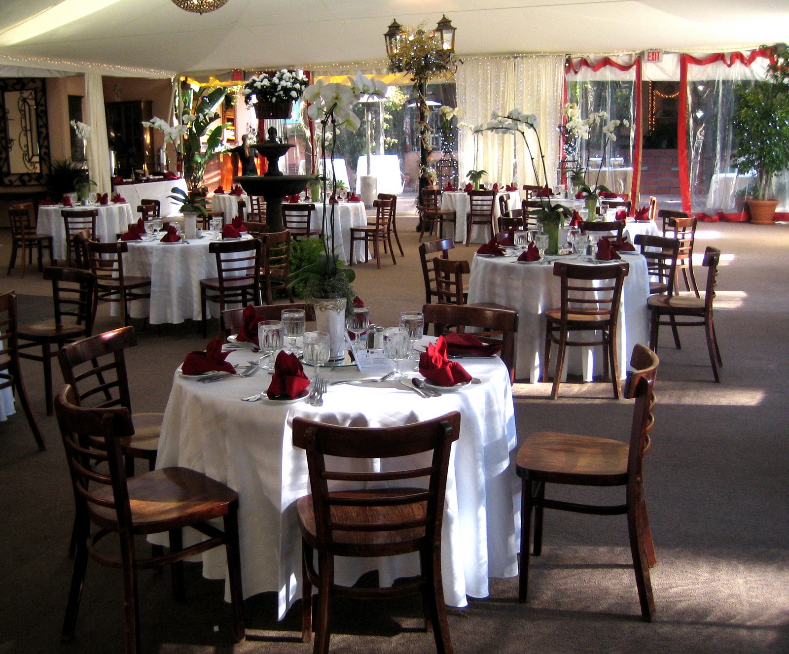 A Very Good Life: Design Lessons From a Country Formal Wedding
