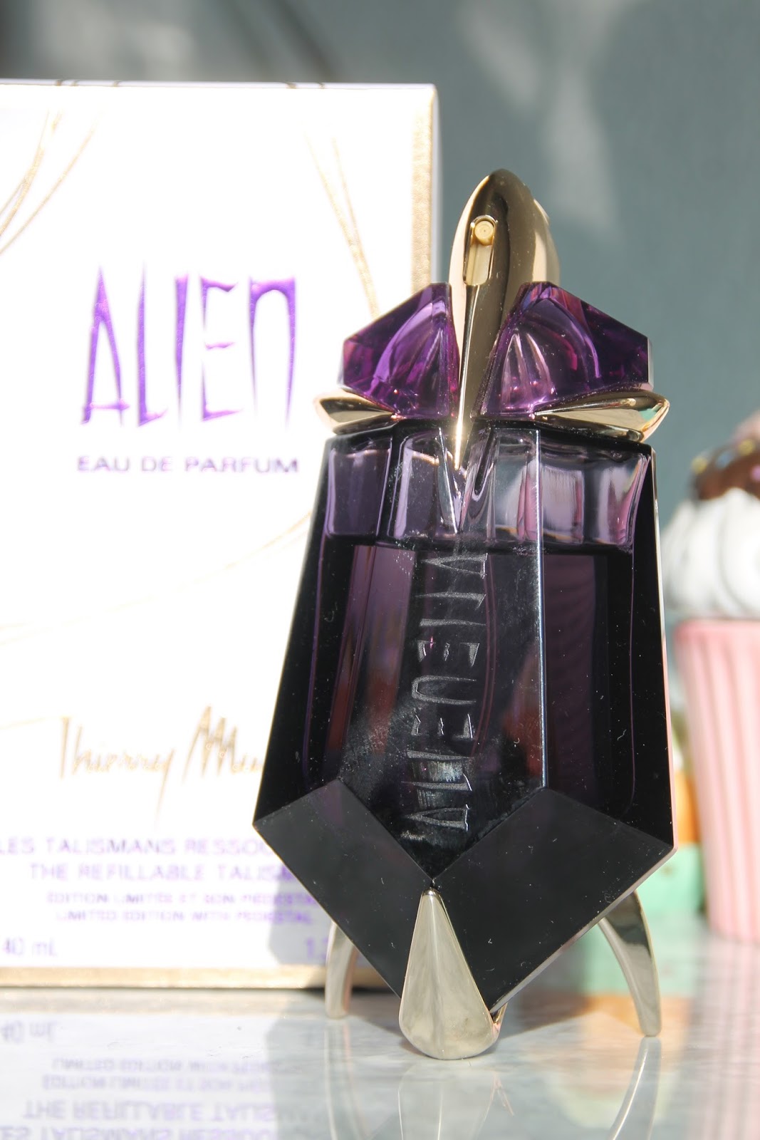 Crystal's Reviews: Thierry Mugler Alien Refillable Talisman