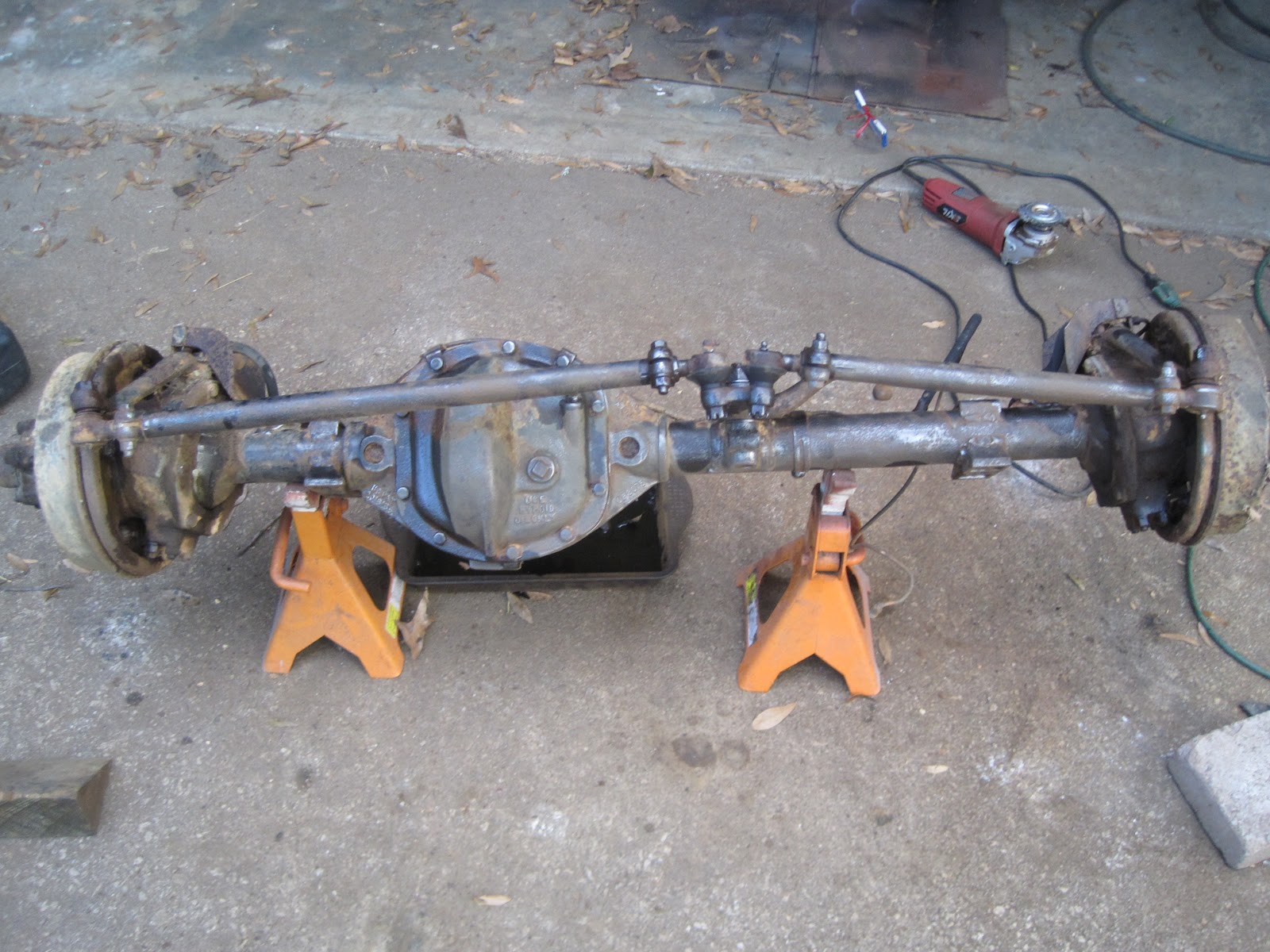 Rustbucket Resto: F-ing Front Axle and Front Leaf Springs: In Progress