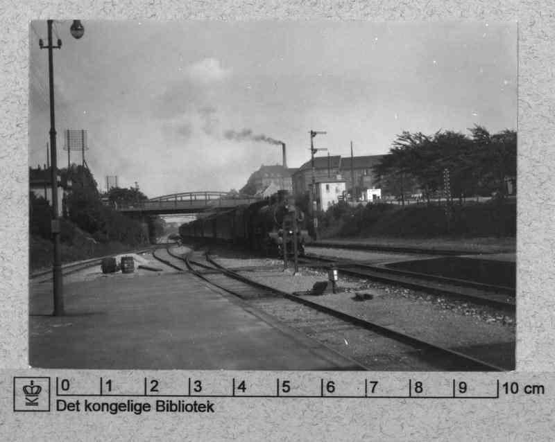 Valby og København, før og nu: Valby Station 1911-1950