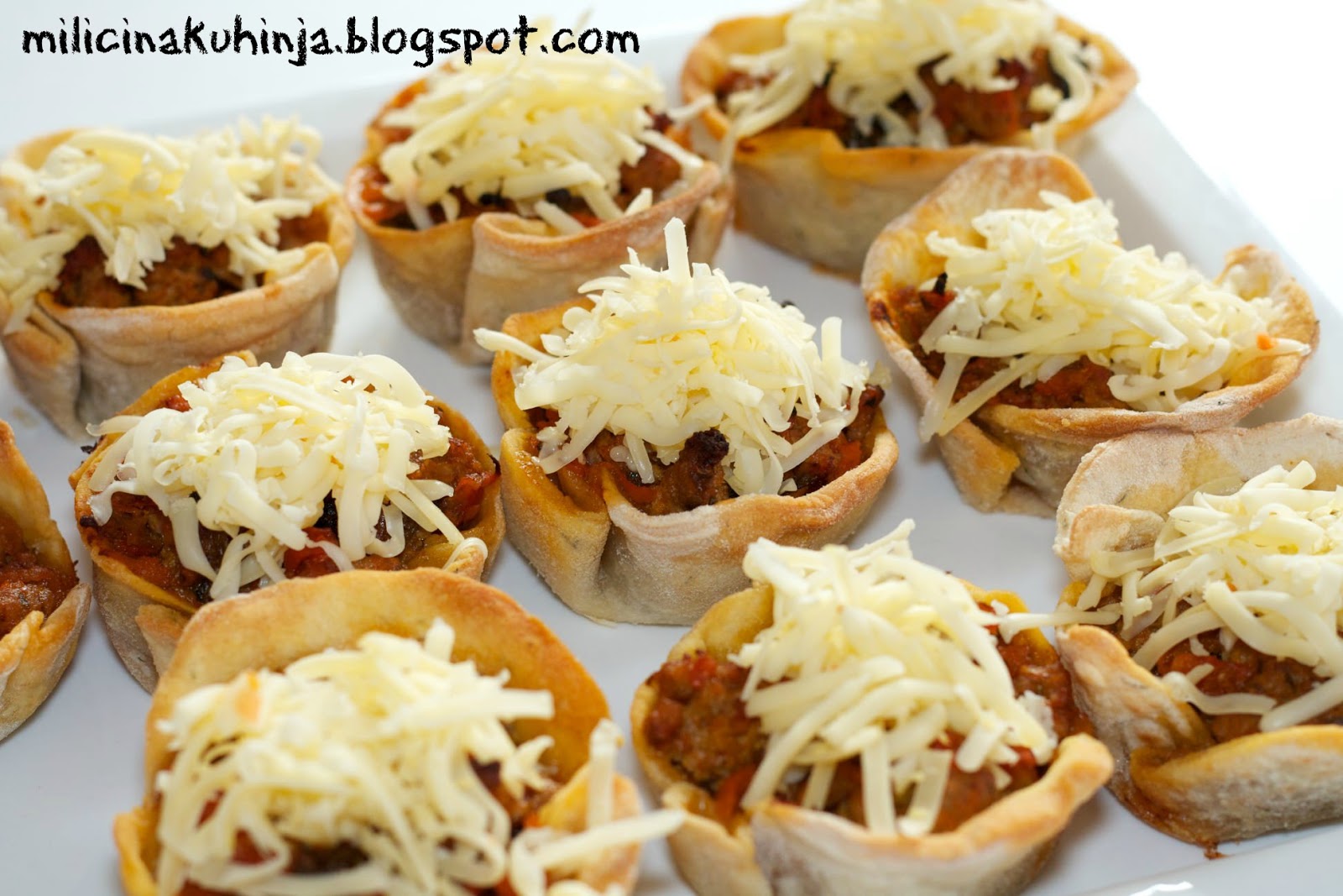 Tajni sastojak : TORTILJA MAFINI SA MLEVENIM MESOM