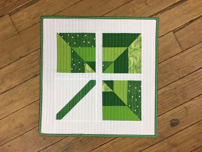 Canoe Ridge Creations: A St. Patrick's Day Mini Quilt & Free Pattern