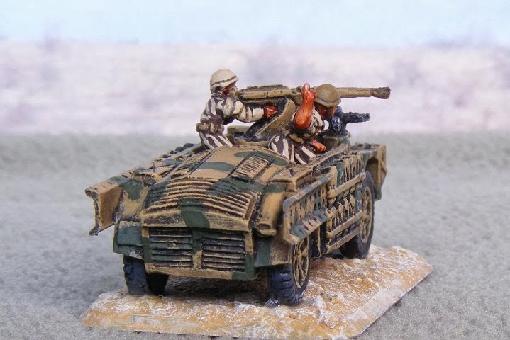 Miniature Soldiers: WWII Italian Auto Sahariana in North Africa, FOW