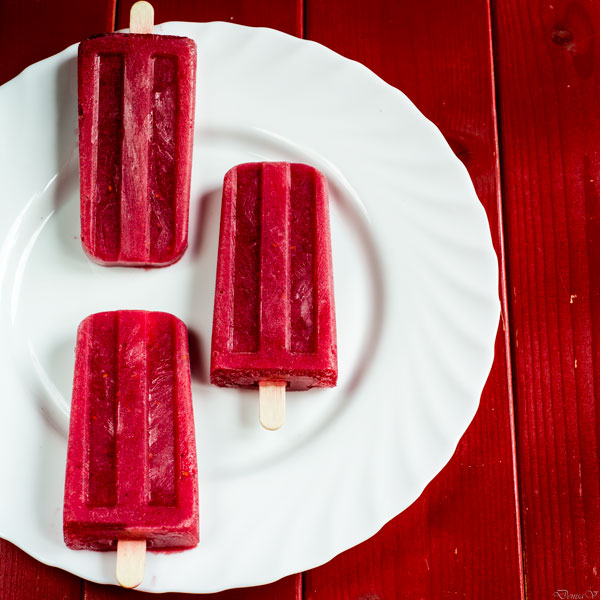 Red currant popsicles | Hungry Shots