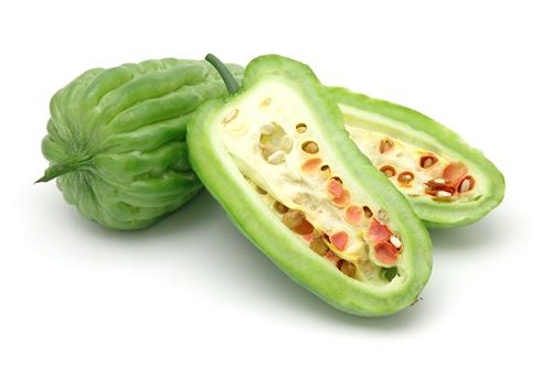 Sepanjang Jalan Kehidupan: Khasiat Buah Peria