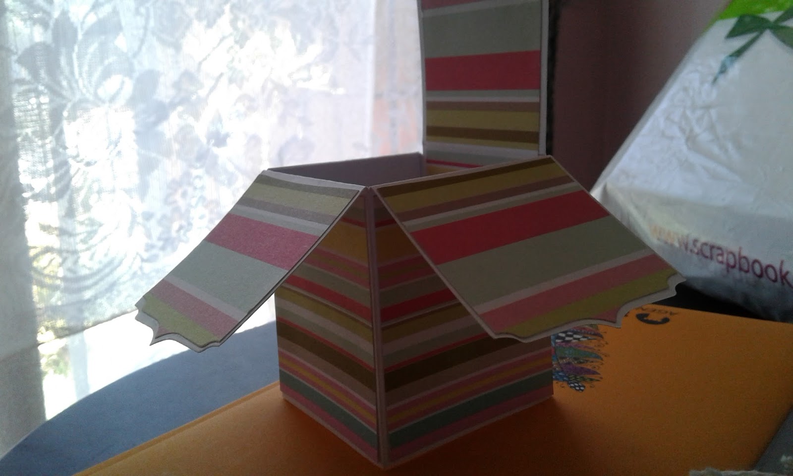 Mi Scrap: Pop box