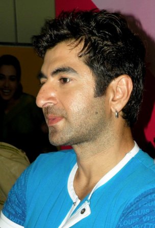 TollyWallpaper: Wallpaper of Jeet (Jeetendra Madnani ) Bengali Actor