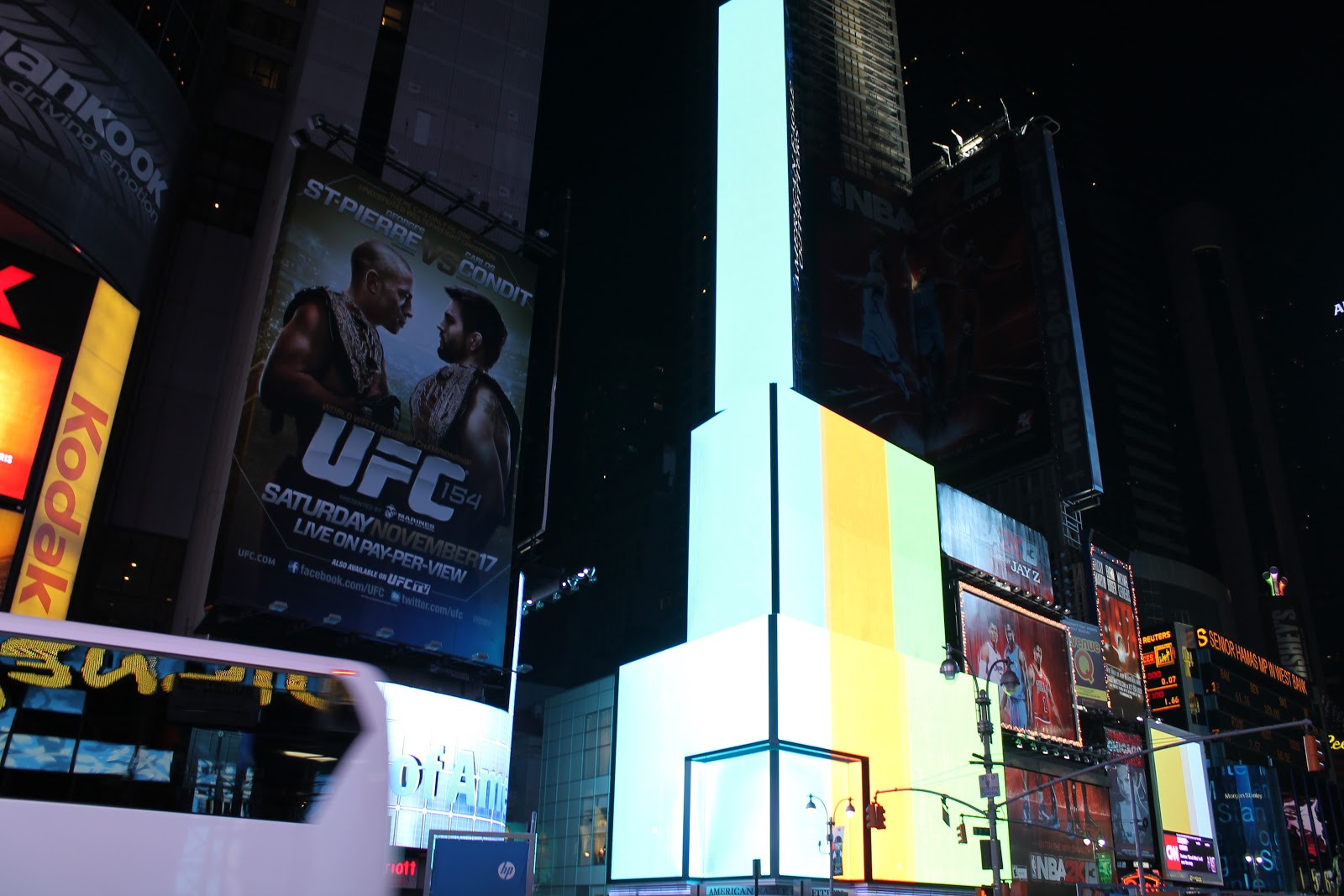 Apedaile 6: Times Square