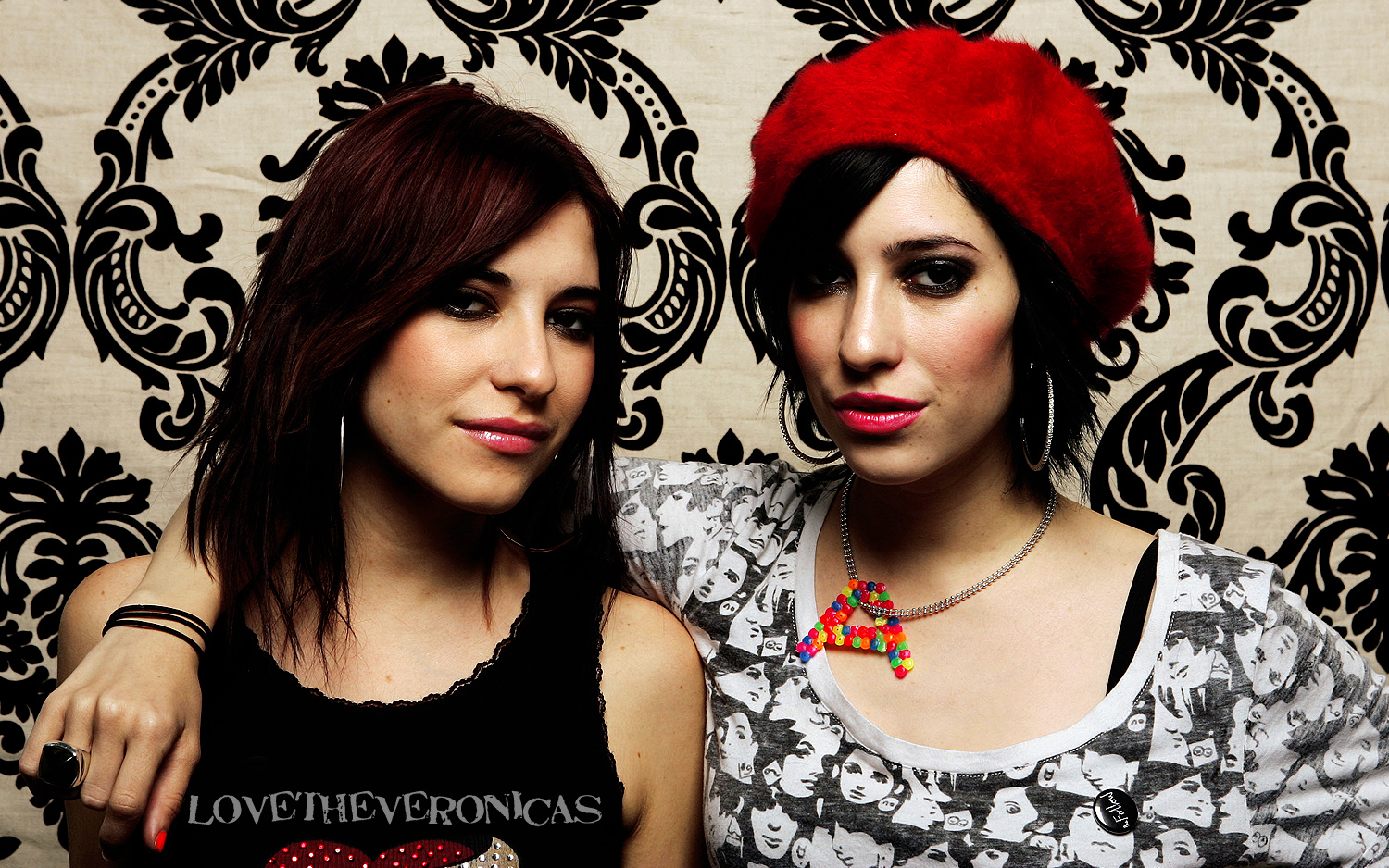 The Veronicas ~ ALL ABOUT MUSIC