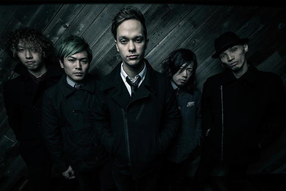 Mengenal Coldrain / Blue Butterfly