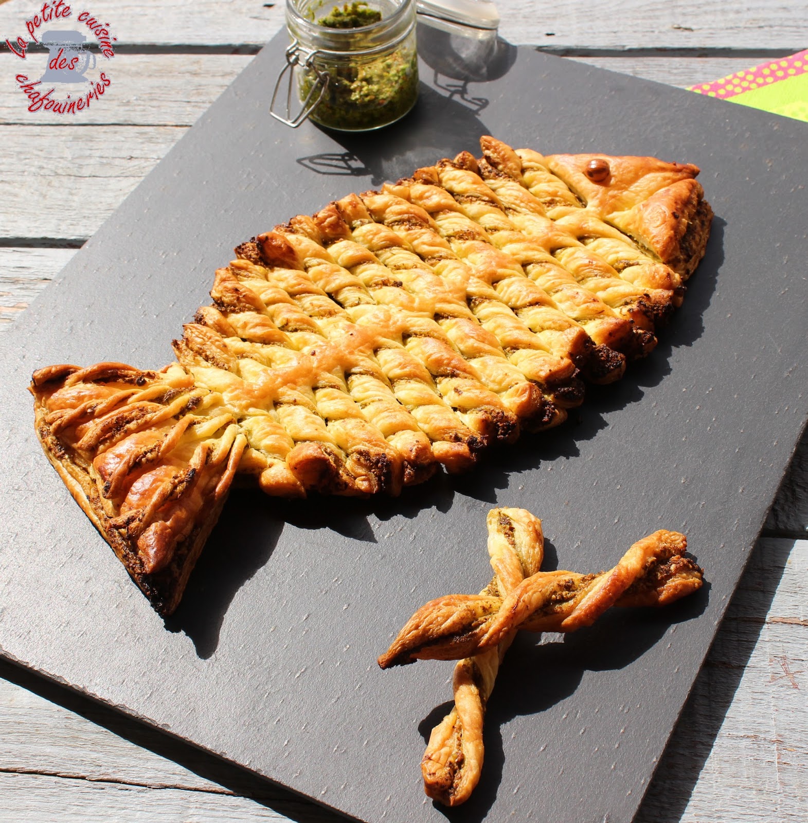 La petite cuisine des chafouineries: Poisson d'Avril feuilleté au pesto ...