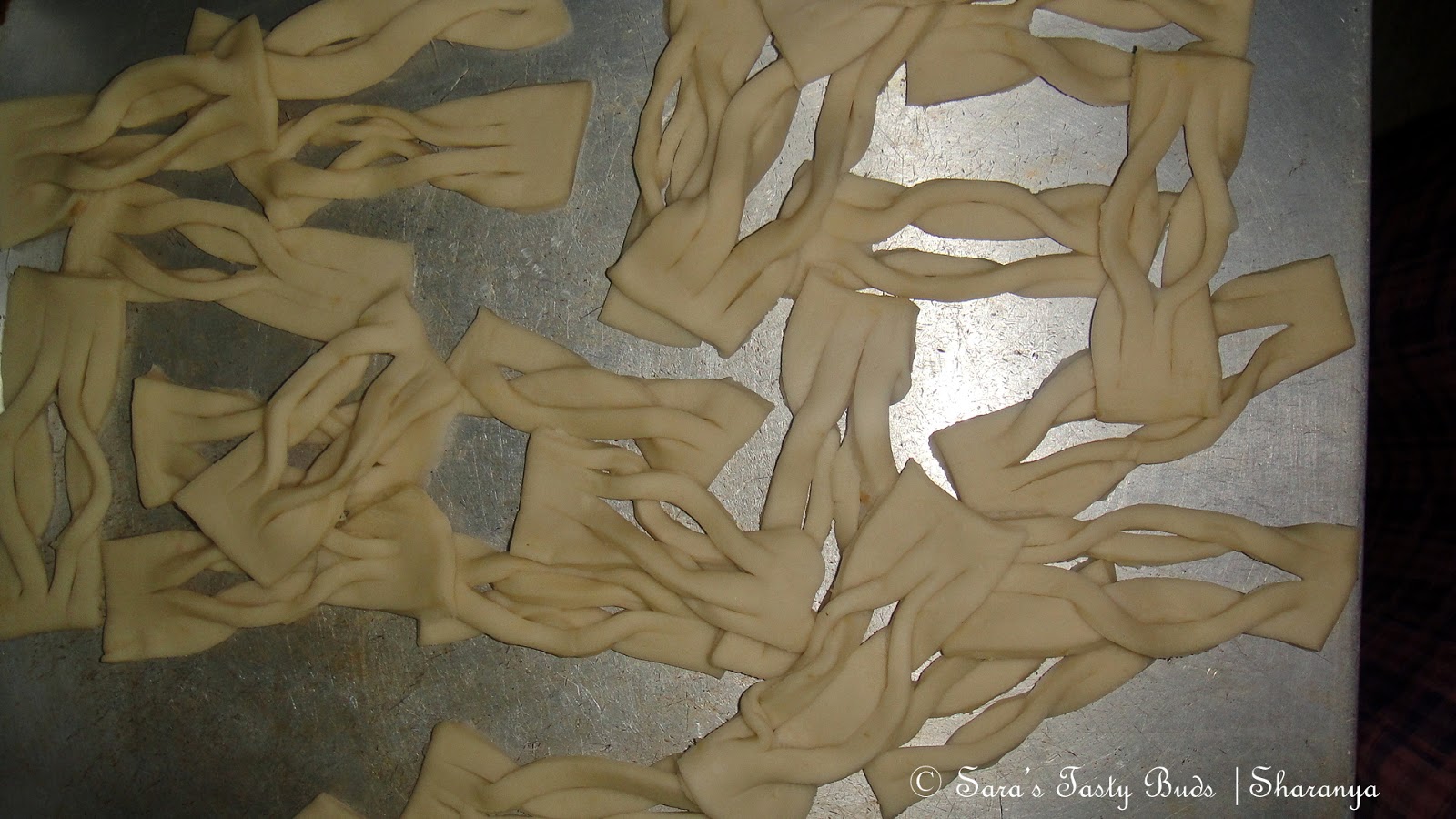 SARA'S TASTY BUDS: Korean Ginger Cookies - 매작과 – Maejakgwa - Fried ...