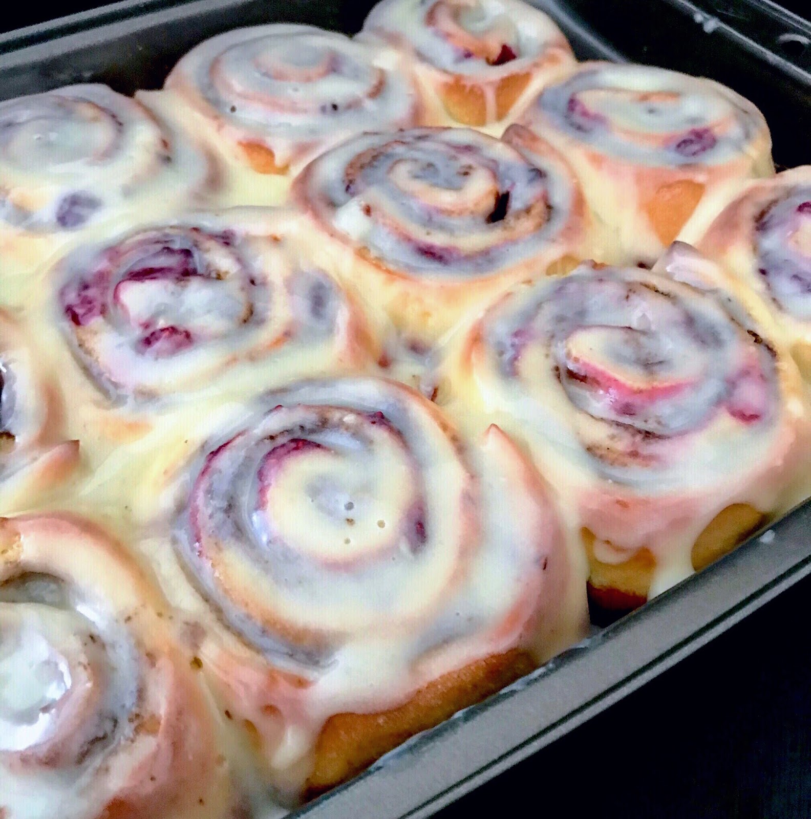 Raspberry Cinnamon Rolls