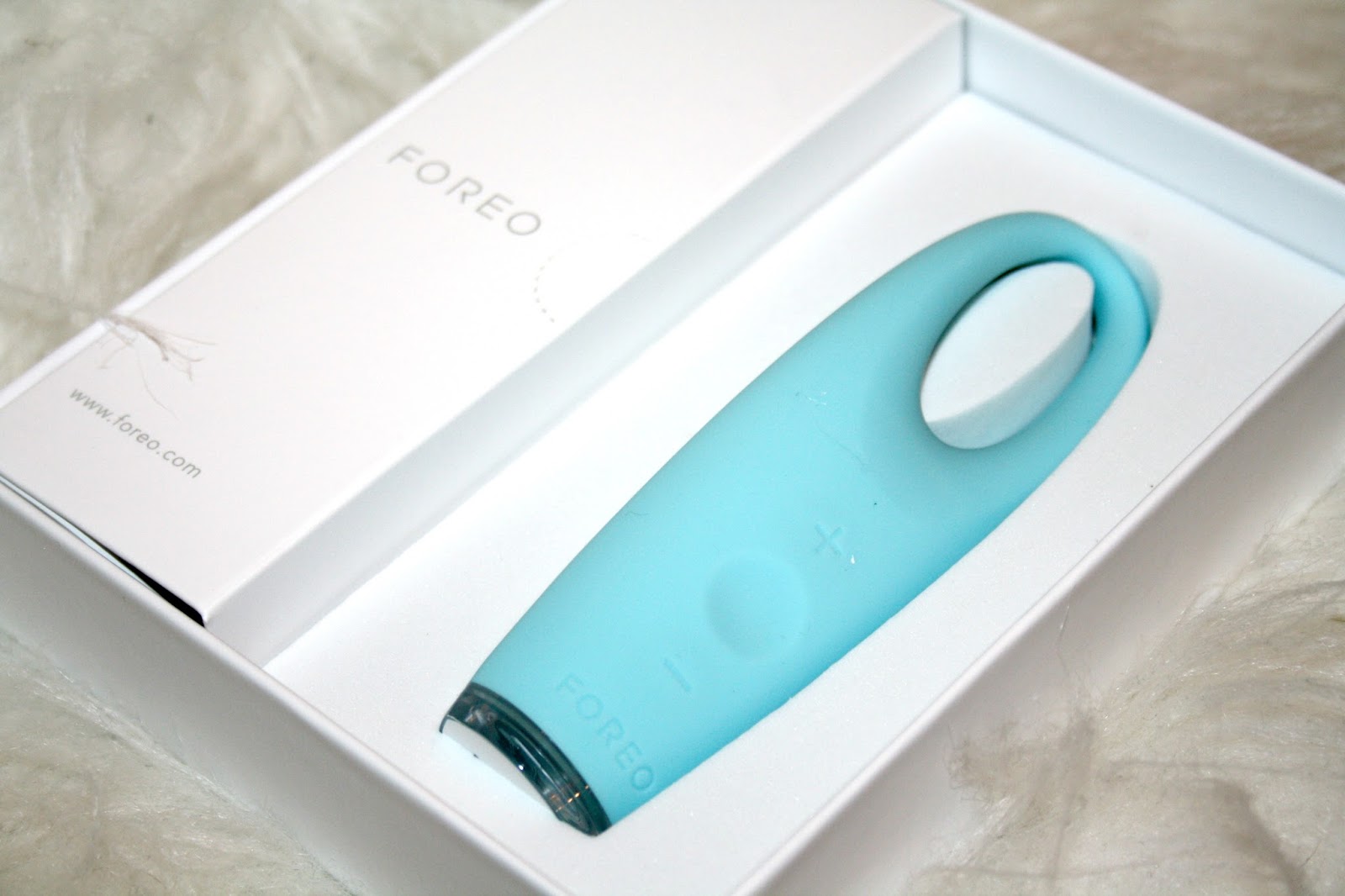 Beautyqueenuk | A UK Beauty and Lifestyle Blog: Foreo Iris Illuminating ...