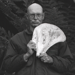 Virtue Ethics: The Deep, Long-Range Ecology Movement 1960-2000 (A Review)