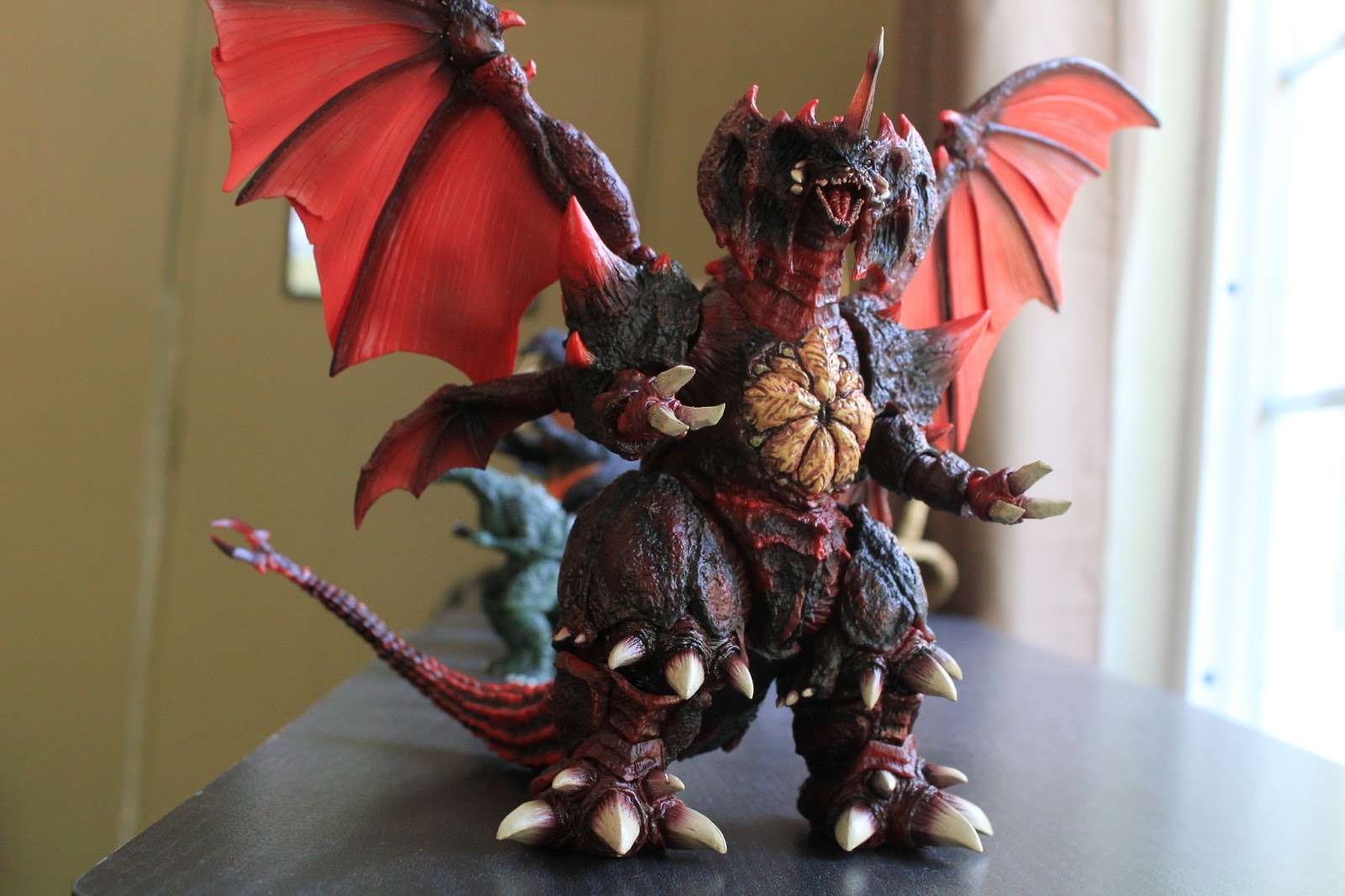 The Kaiju Planet: Figure Review - S.H. MonsterArts Destoroyah (Perfect ...