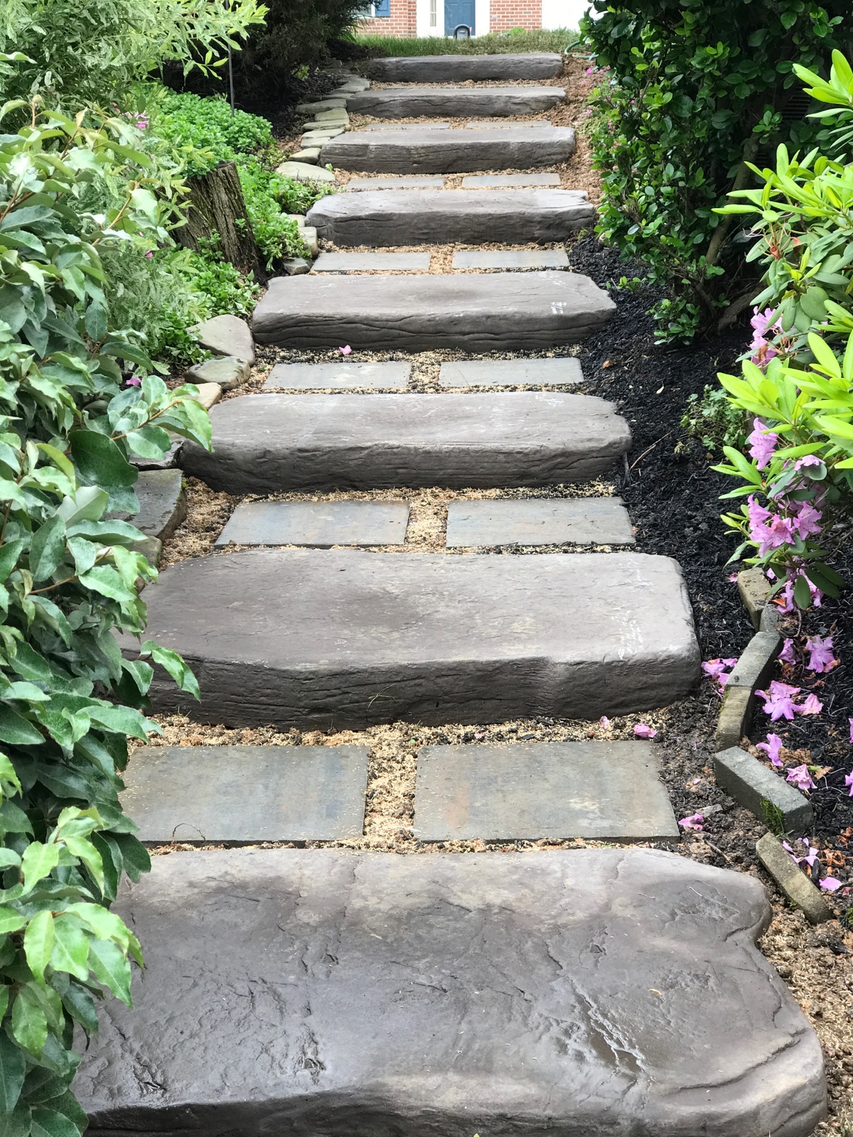Custom Stoneworks & Design Inc.: Steps up a hill in Owings Mills Maryland