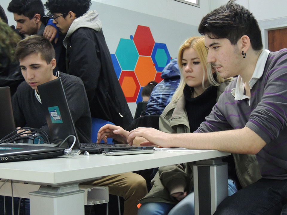 Aprendé programando 2018: sigue abierta la inscripción. @gcba @datacultura @horaciorlarreta ...