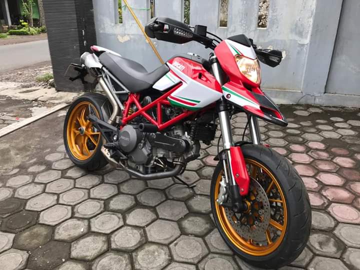 Jual moge Ducati Hypermotard 796 | Otomotif Langka - Otomotif Langka