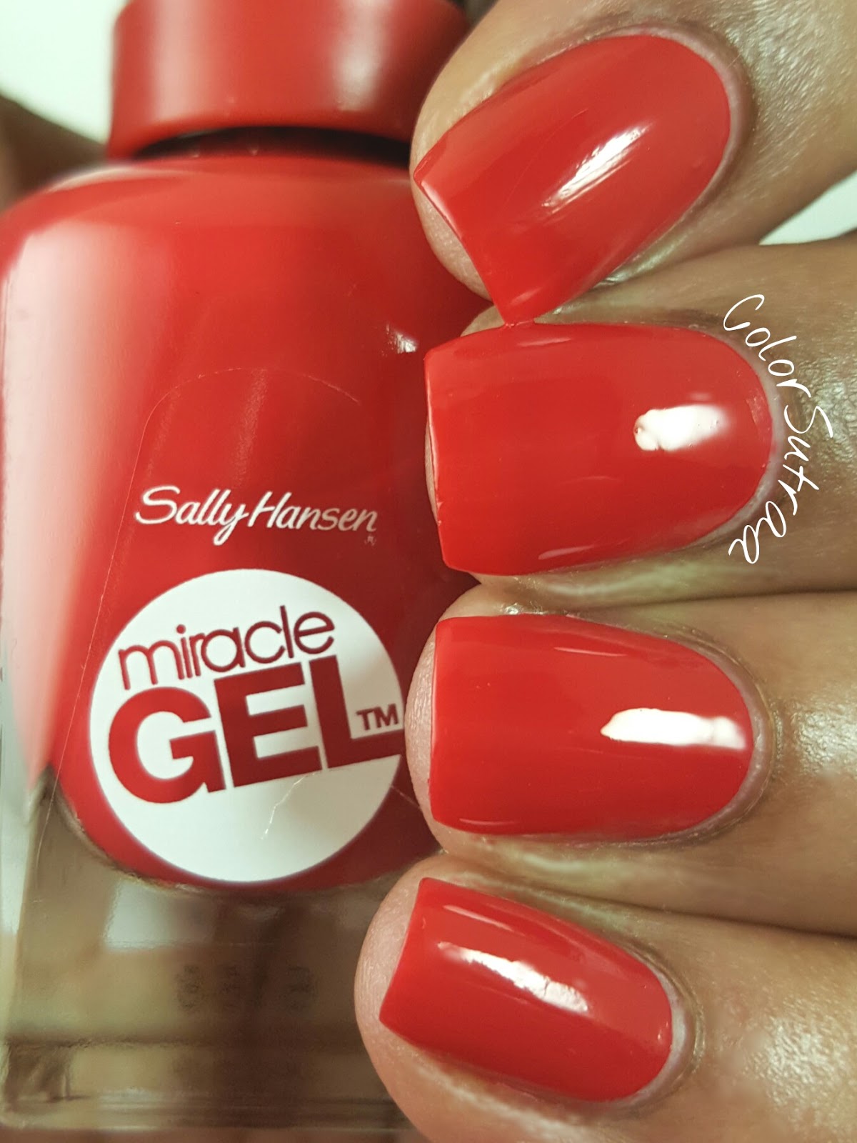 5 SALLY HANSEN Red Nail Polishes That Are Perfect For Valentine's Day ...