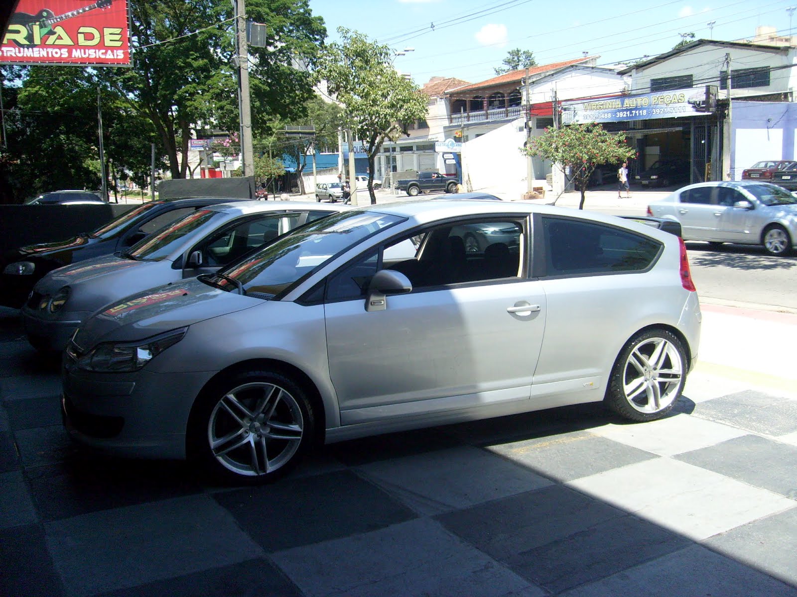 lc3 pneus e rodas: C4 VTR aro 18"