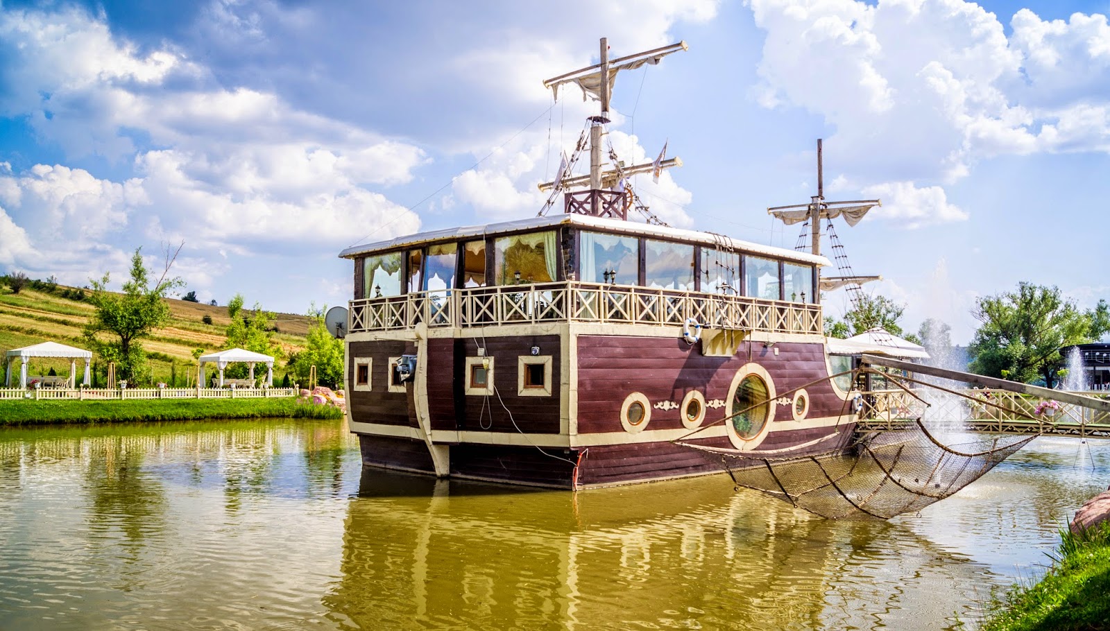 Only a Mirror Reflection: Kosovo - part 4!!