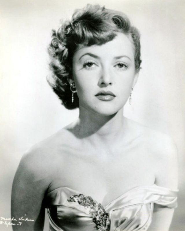 Glamorous Photos of Martha Vickers in the 1940s ~ Vintage Everyday