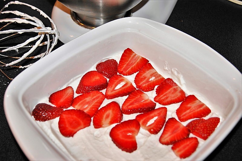 No-Bake Strawberry Ice Box Cake | The Kitchen is My Playground