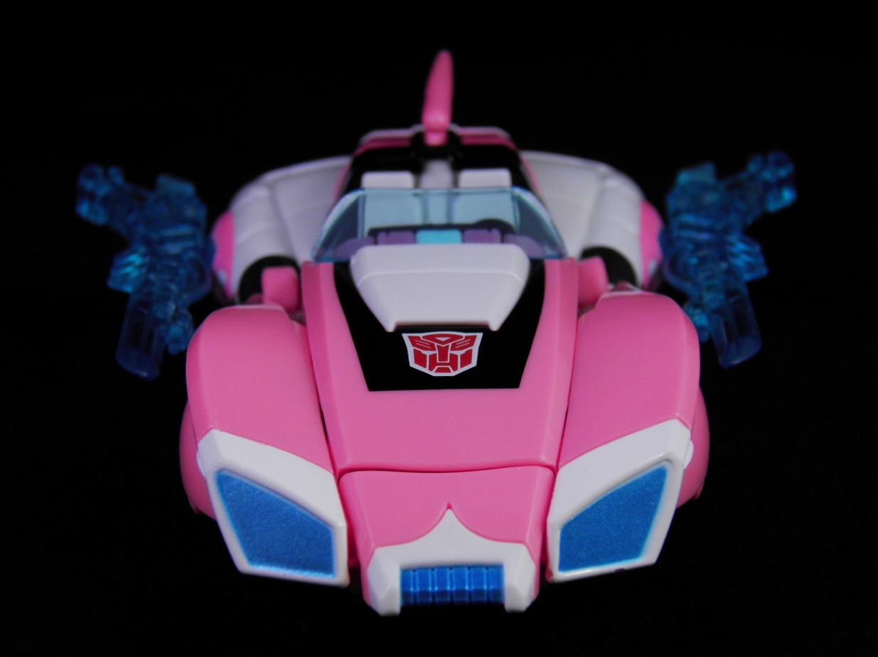 She's Fantastic: Transformers: Generations - ARCEE!