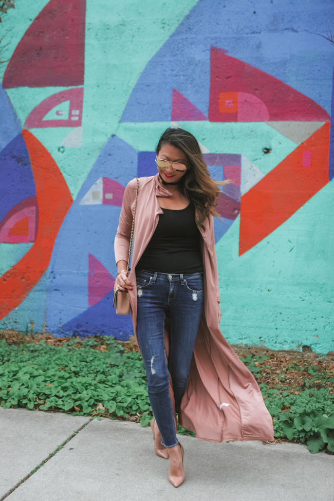 Simple Way to Style a Duster - Red Soles and Red Wine