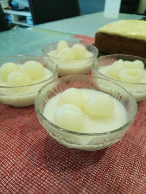 猫言猫语: 龙眼豆奶布丁 Logan Soy Milk Pudding