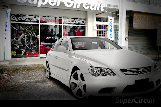 SUPERCIRCUIT Exhaust Pro Shop: Toyota Mark X Quad Exhaust Custom