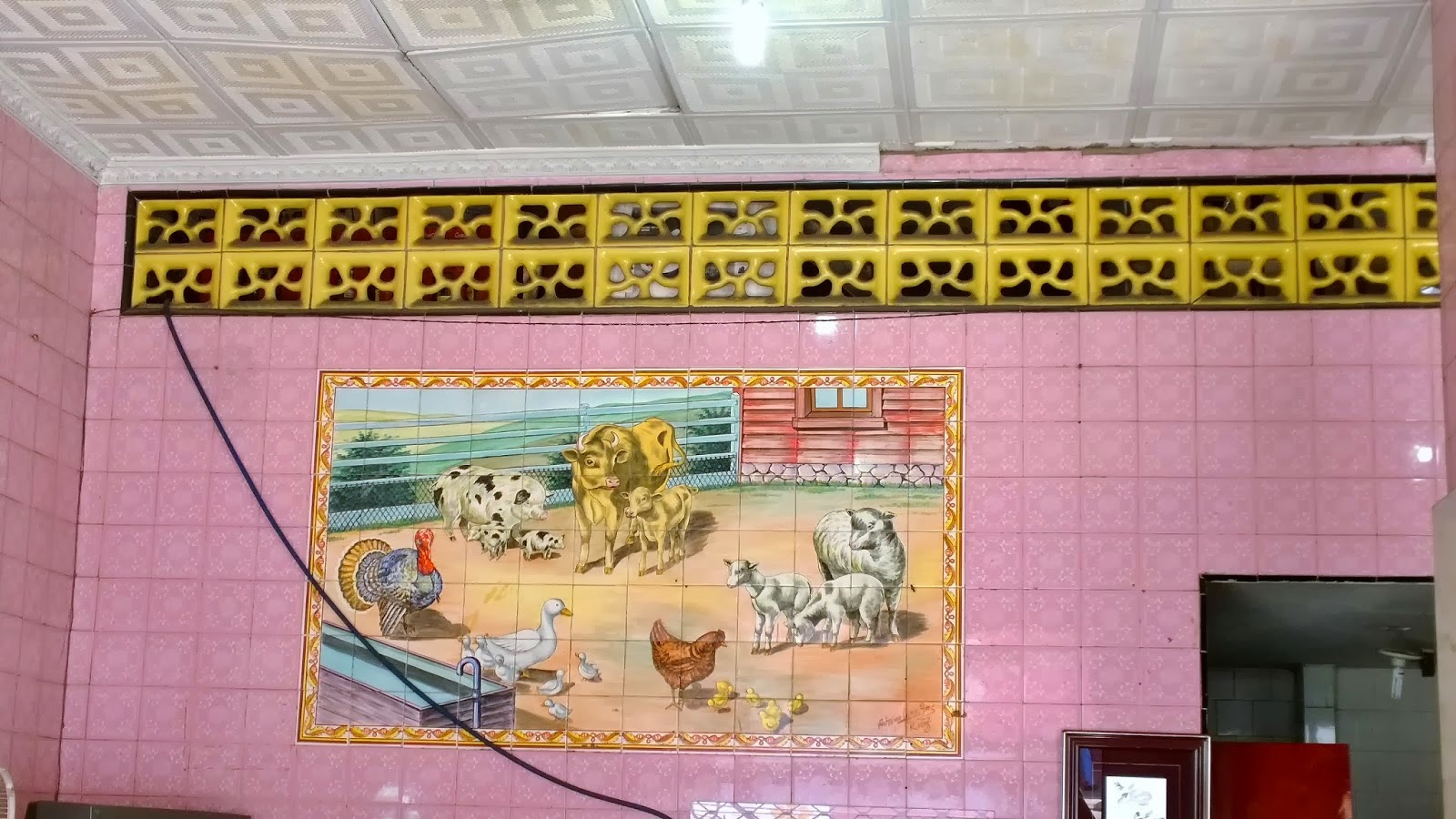 A VIDA NUMA GOA: Azulejaria Popular ::: Os Irmãos Igrejas