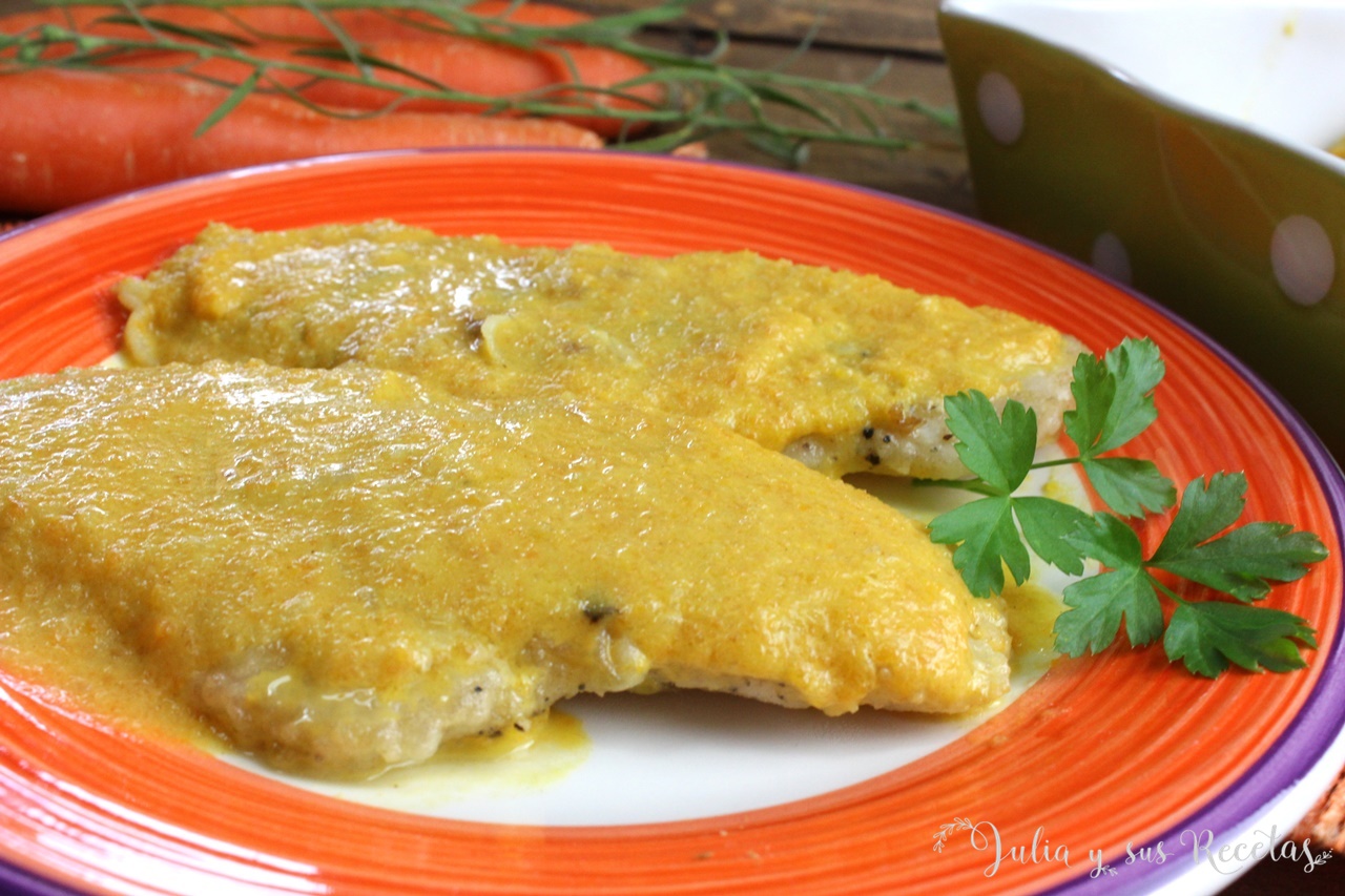 JULIA Y SUS RECETAS: Filetes de merluza en salsa de zanahorias