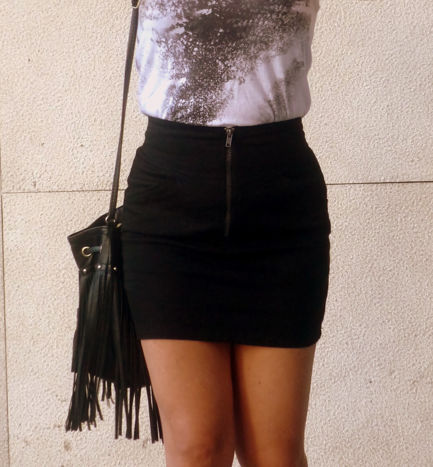 CON UN PAR DE .... ARMARIOS: Mini negra...