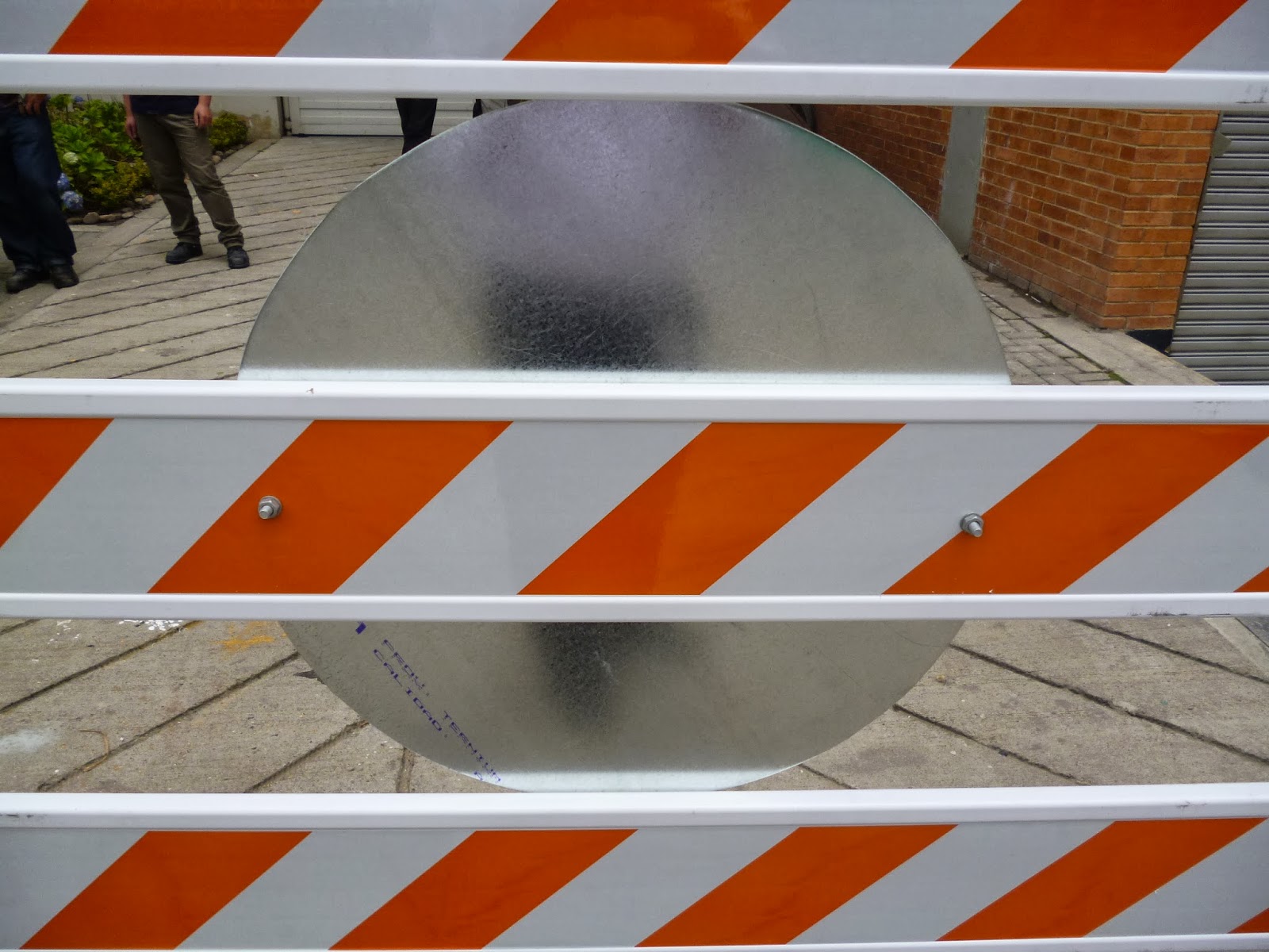 TODO EN SEÑALIZACION : BARRICADAS