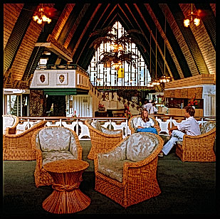 Hung Up On Retro: Coco Palms Resort Hawaii