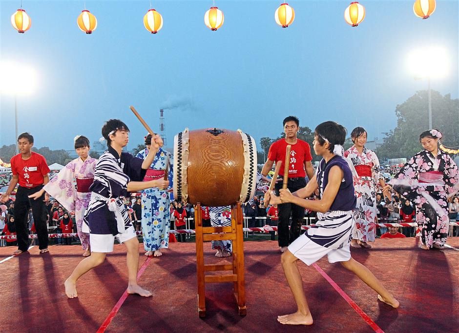dance steps: JAPANESE BON ODORI DANCE IN THE JAPANESE COMMUNITY (UPDATE 2023)