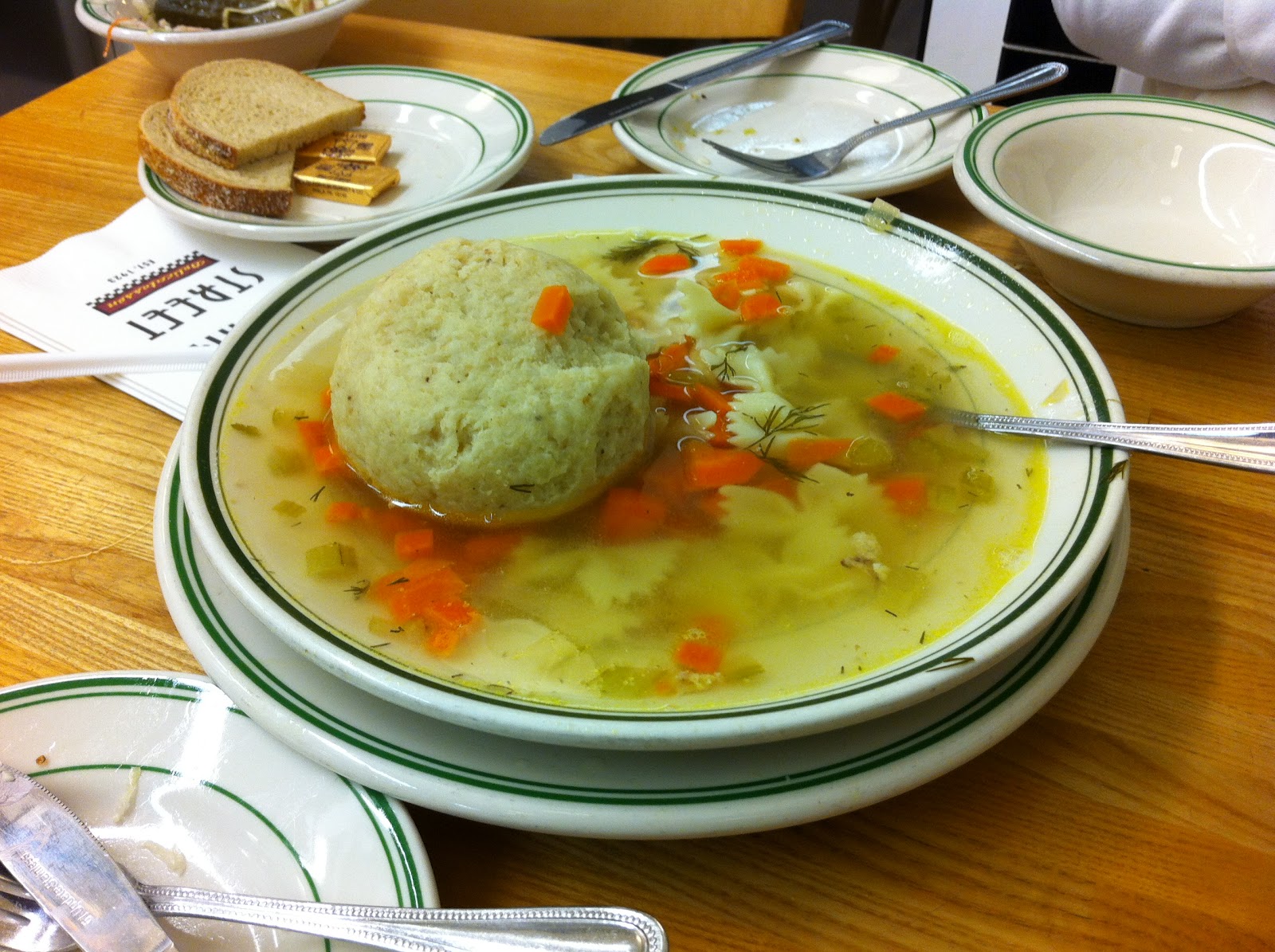 Philly Food and Drink: Famous 4th Street Deli (19th Street)