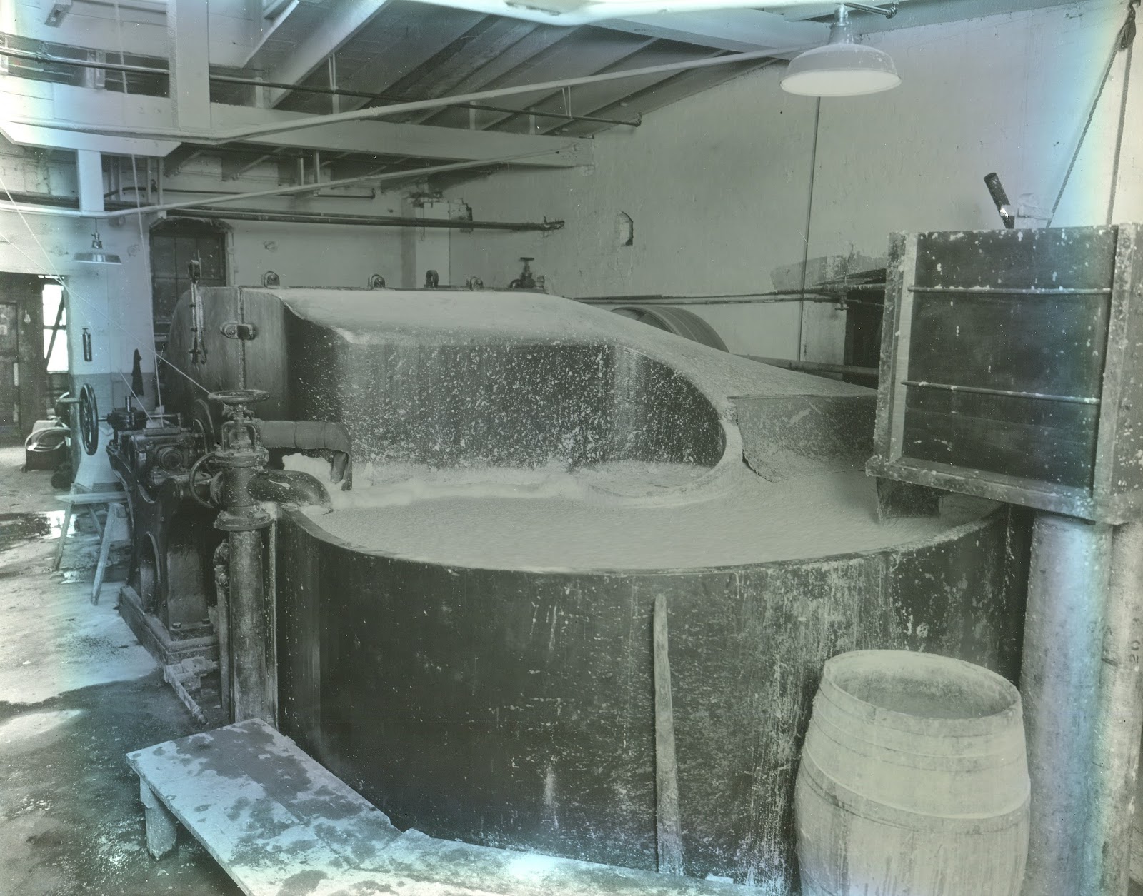 Prairie-Lakes Journeys from a Two Spirited View: Friend Paper and ...