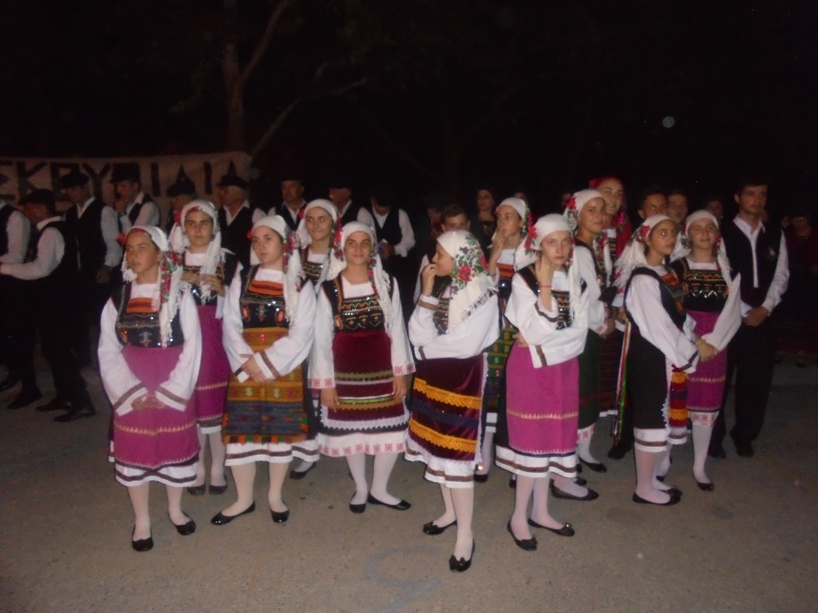 ΛΕΥΤΕΡΙΑ: ΤΟ ΕΘΙΜΟ ΤΟΥ ΚΛΗΔΟΝΑ ΣΤΗΝ ΓΑΝΟΧΩΡΑ (ΒΙΝΤΕΟ-ΦΩΤΟ)