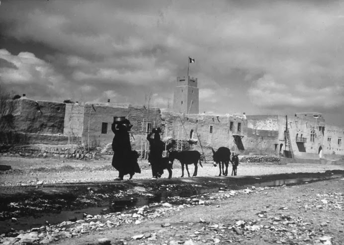 Black and White Photographs of Syria in 1940 ~ Vintage Everyday