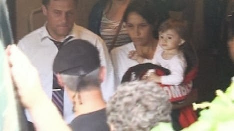 Chester, el perro héroe que encontró a una niña desaparecida en ...