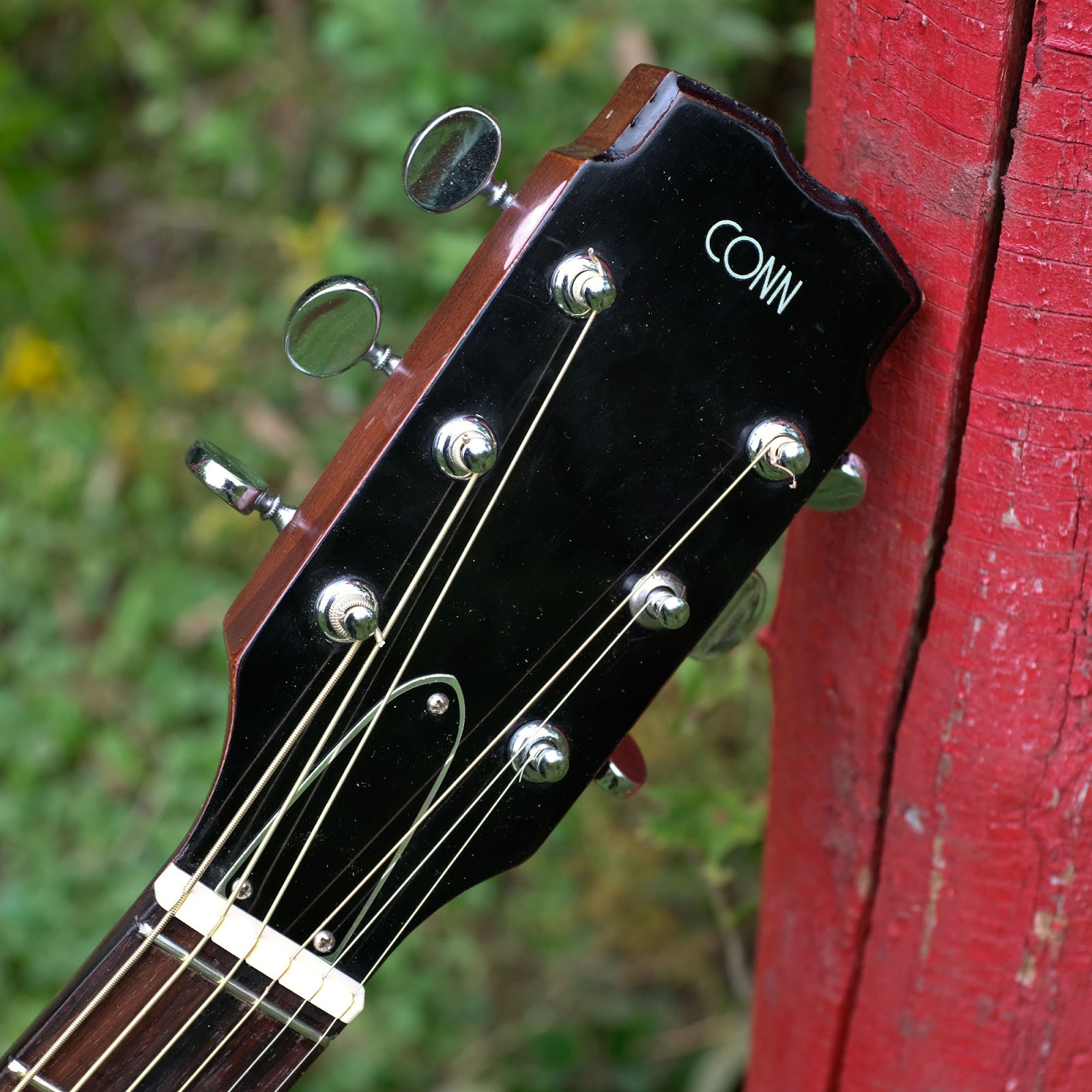 1970s Conn F-100 000-Size Flattop Guitar