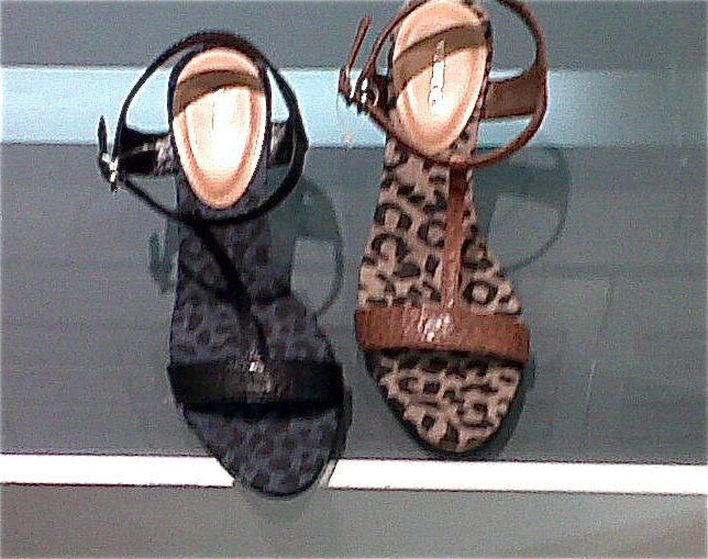 shoppe boutique: 1. VINCCI SHOES