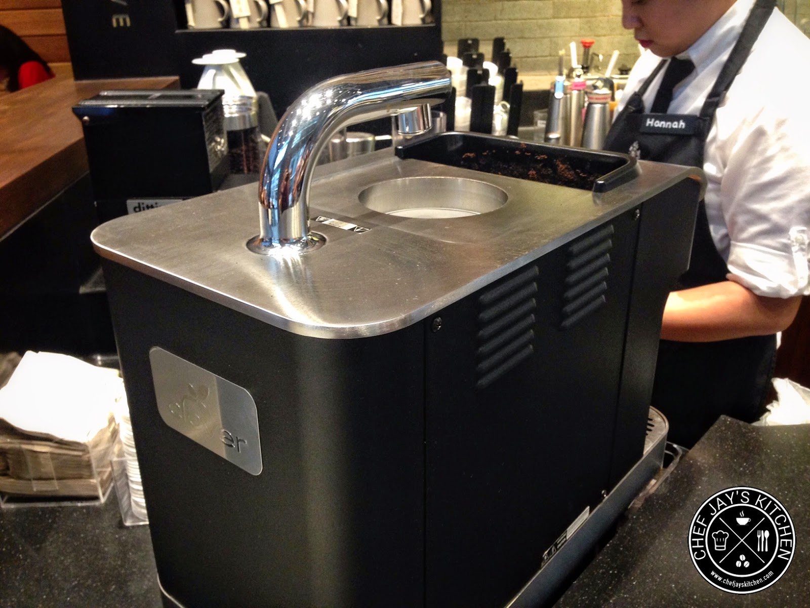 Have a Taste of Starbucks Reserve Coffee for the Price of Regular ...