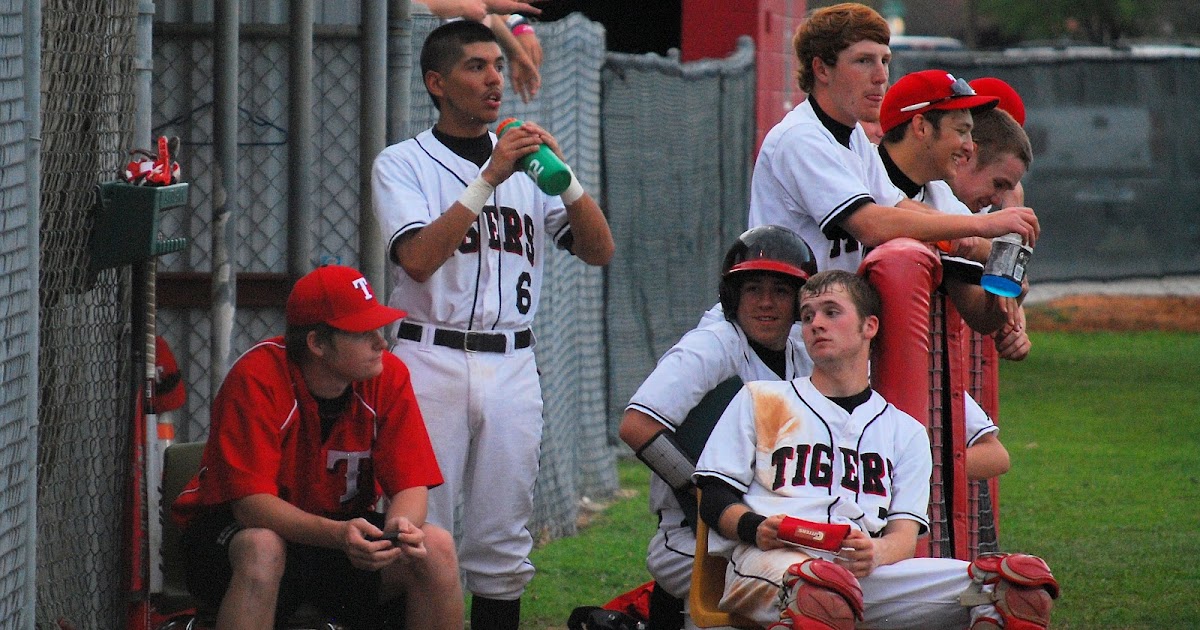 Terrell Daily Photo: Tigers get a win