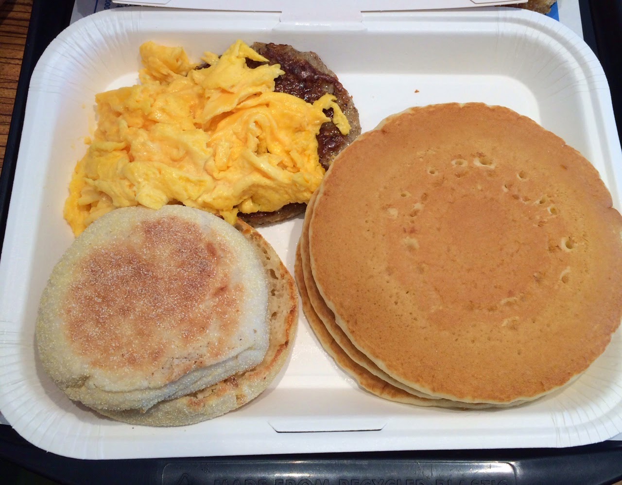 Big Breakfast Deluxe From McDonald's / マクドナルドのビッグブレックファスト デラックス ~ I'm ...